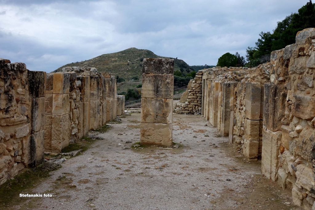 Phaestos Palace - Asfedilias Villa - Komos Crete